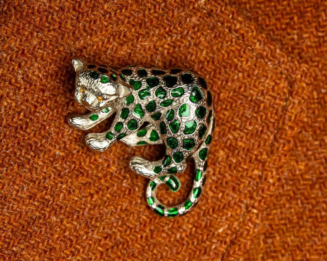Panther brooch store